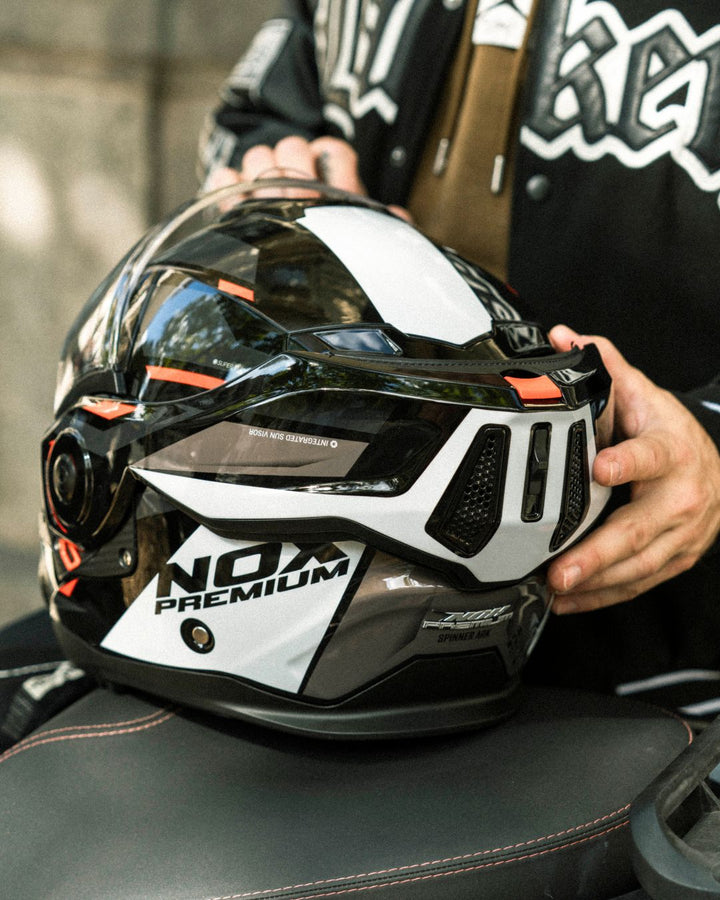 Nox Helmet